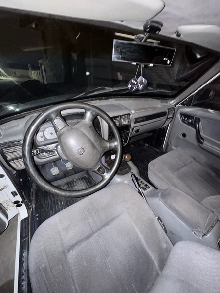 Волга volga 31105