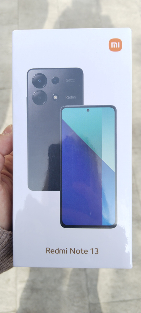 Redmi not 13  6/128 black
