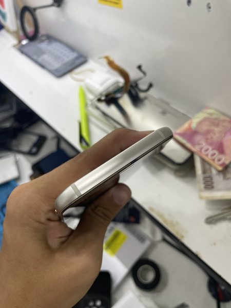 Samsung J5 2017 срочни сотилади