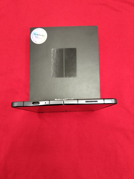 Samsung z fold 5