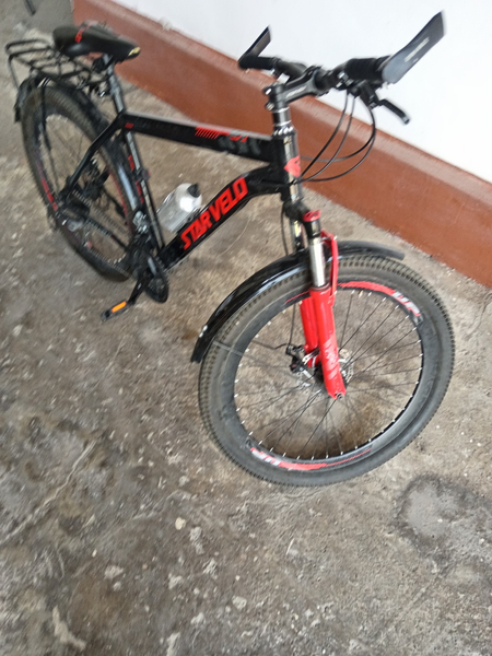 Velosiped srochna sotiladi