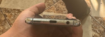 Samsung S10 в отличном состоянии