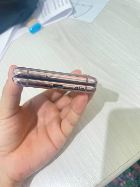 Samsung z flip 5g