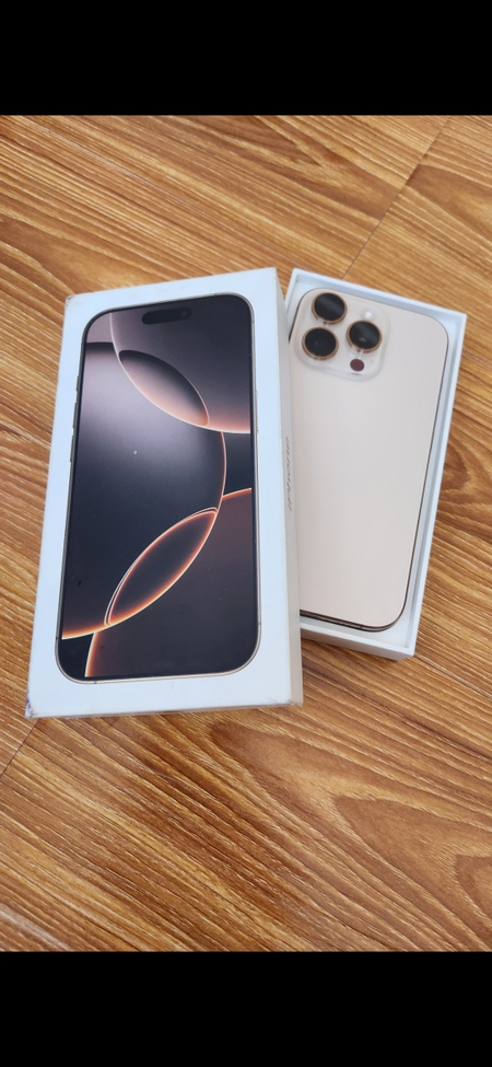 Iphone 16 Pro 256 Gb Desert Titanium yengi