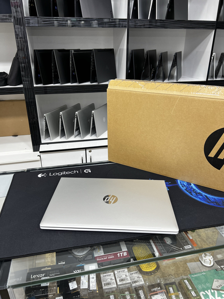 Hp Probook 455 G9 R7-5825U/8/512/15.6’ FHD IPS/FingerPrint/Metallic