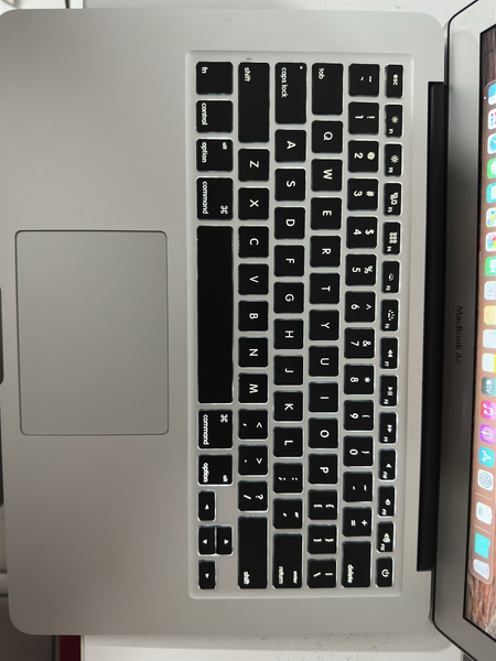 Macbook air 2014/i5/4/128