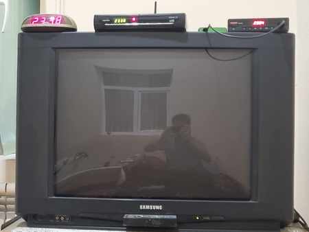 Samsung (Janubiy Koreya) 72 ekran