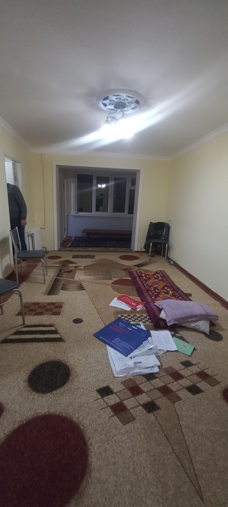Аренда квартира 2/4/4 М.улугбек район на против налоговый
