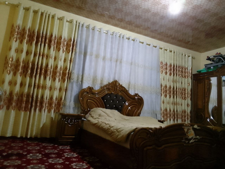 Uy sotiladi  450 mln kelishamiz