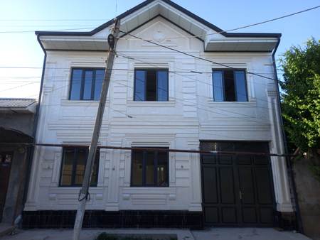 Uy sotiladi 2.4sotix