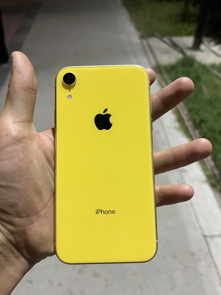 iphone XR LLA.