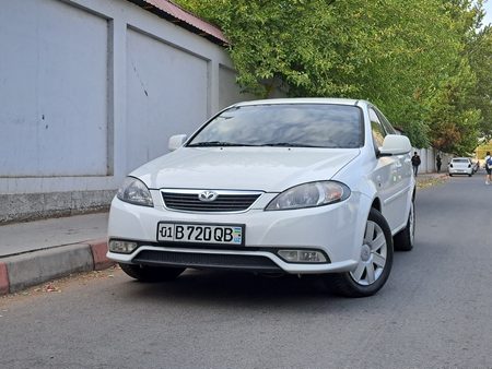 Daewoo Gentra 1.5 ideal
