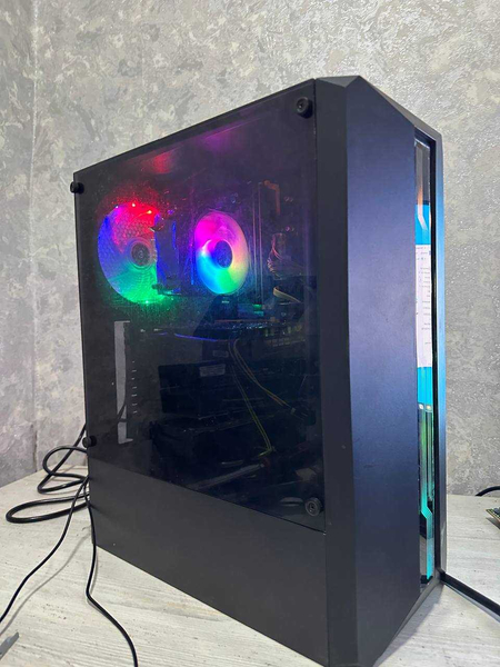 Игровой кейс / I5 9400 / 16 gb ddr4 / Analog GTX 1060 6gb