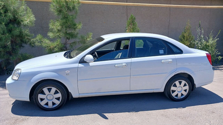 Lacetti 1.8 motor