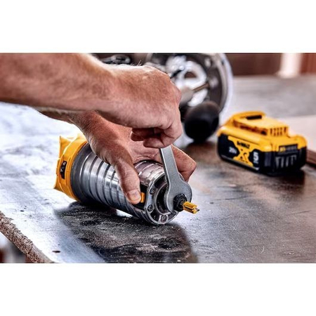 Dewalt DCW600N кромочный фрезер