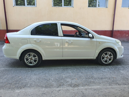 Nexia 3 avtomat arendaga