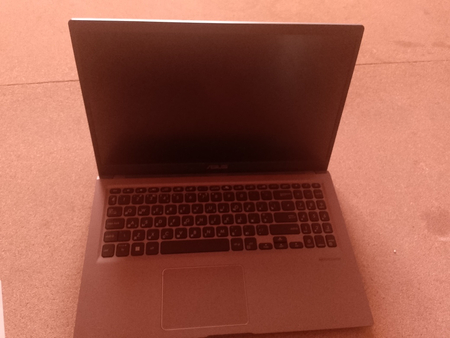 notbok asus sotiladi