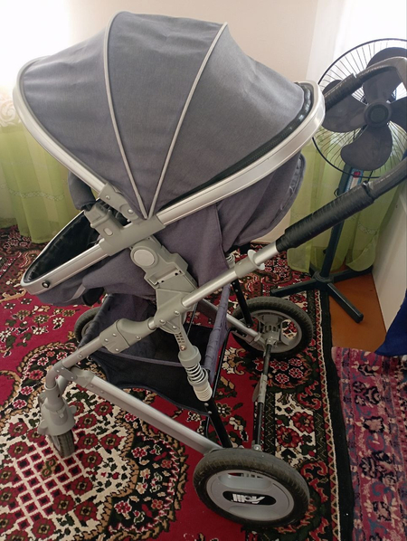 Продаётся детская коляска