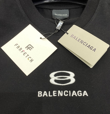 Футболка Balenciaga Lux