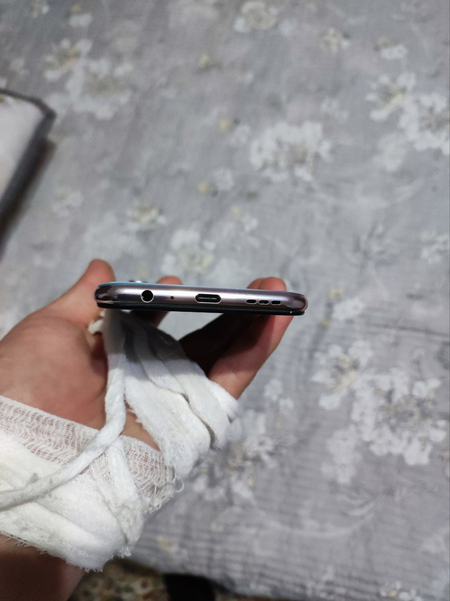 Продам или обмен Realmi XT 8/128