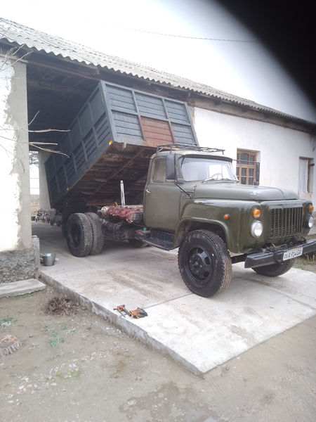 Gaz 53 sotladi naxadu 4 ta balon yangi  zil karopka  padyom slndr zil