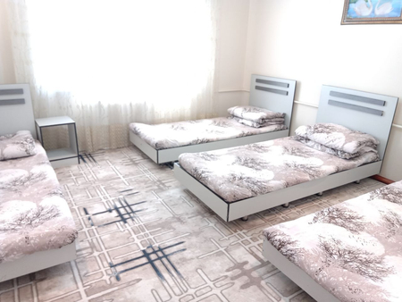 Hostel hotel mehmonxona ijaraga uy gastinitsa