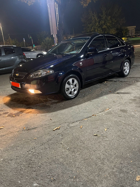 Chevrolet Jentra Darkmoon blue