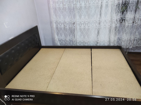 Спальный кровать