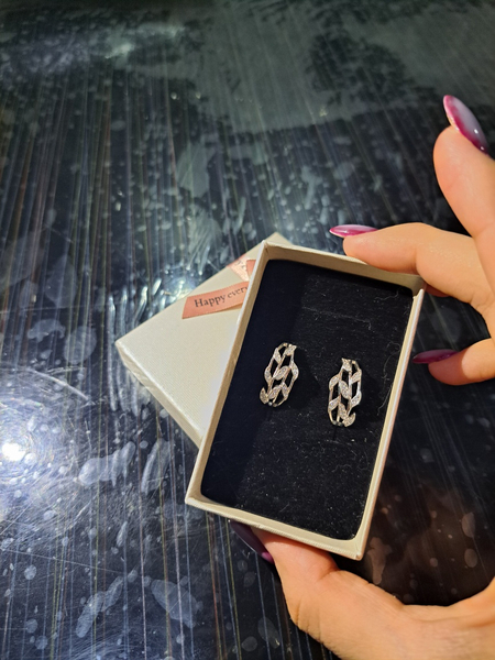 Серебро серёжки Есть проба , серьги 925
Из Турции 
Если будут вопросы