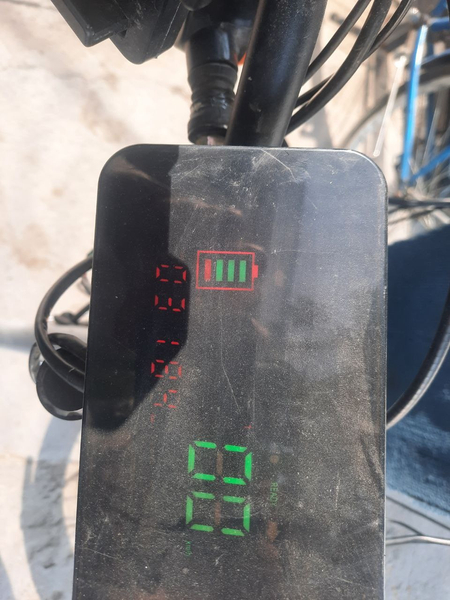 Elektron velik sotiladi