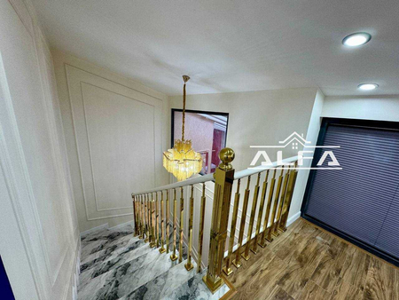 3 xonali 110m² 8-qavat uy sotiladi