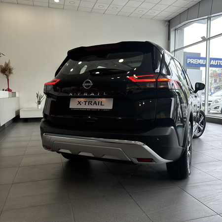 Nissan X-Trail SL 2.5L новый