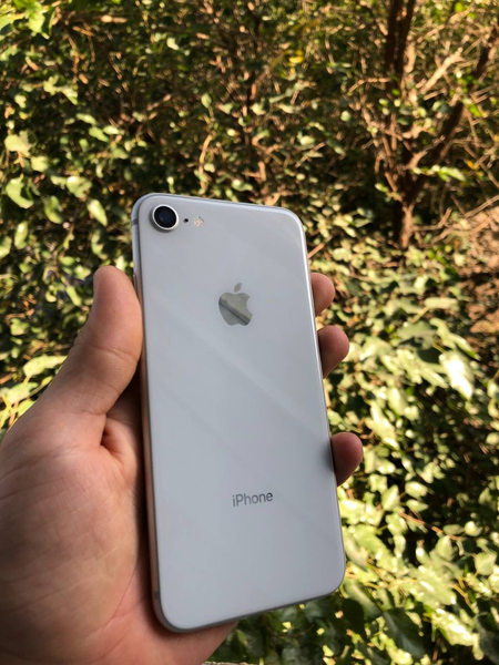 Iphone 8 64g ideal