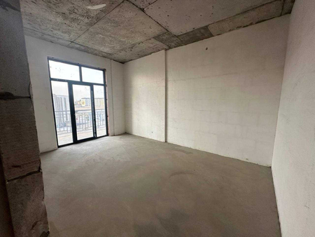 3 xonali 89m2 6-qavatda kvartira sotiladi