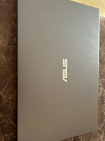 Ноутбук ASUS 515