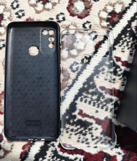 Telefon: Infinix hot 11 play 
Xotirasi: 4/64gb
Battery : 6000mAh
Holat
