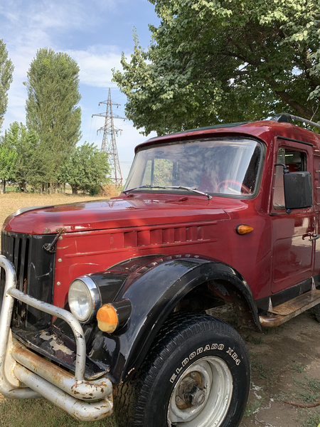 Gaz 69 sotiladi