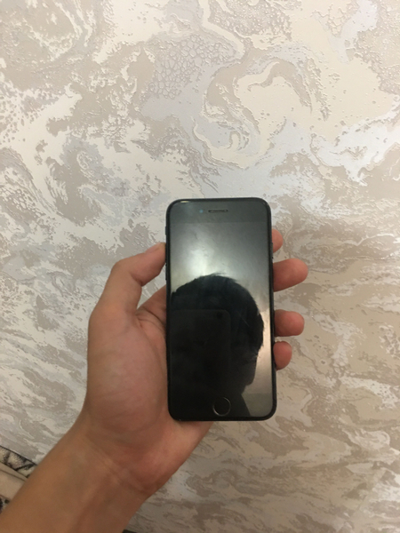Jet black iphone 7