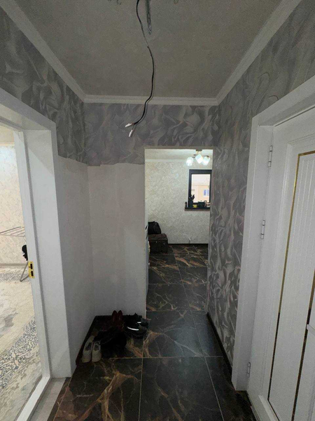 1 xonali 4-etaj 4 qavatli g’ishtli dom 35m2 
Monsart