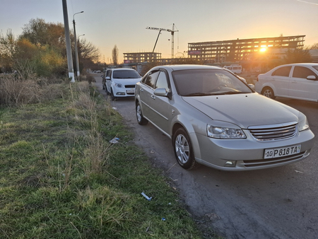 Lasseti juda idiyal xolatda umman bez rasxod 1 qol moshina. Idiyal.
