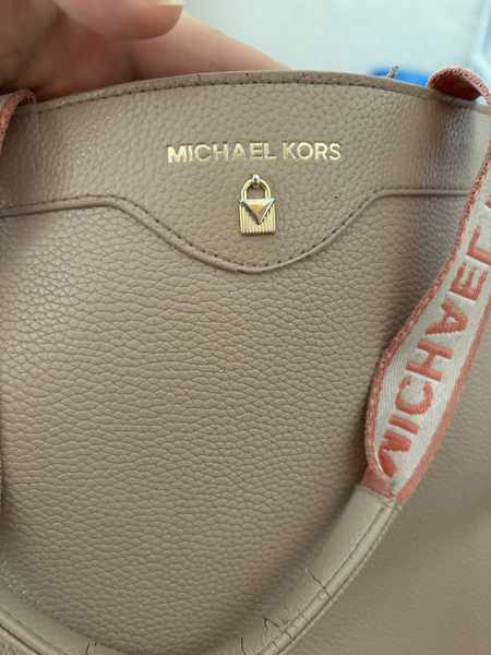 Оригинальная сумка от брэнда Michael Kors