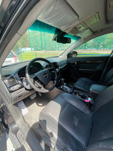 Срочно продаётся автомобиль каптива 3