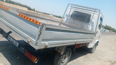 Sotiladi faqat naqtga yoki barter UZB mashinalarga  bemaʼni tel qmelar