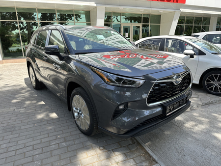 Toyota Highlander Hybrid 2023