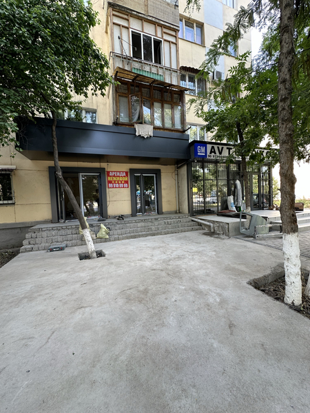 Срочно сдаётся нежилой помещение две комнаты 30 квадратных метров
