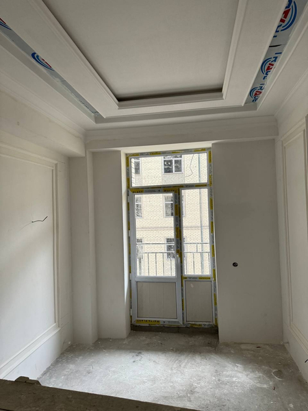 3/6/8. Улица Махтумкули. ор: макро. 65м² Состояние: white box