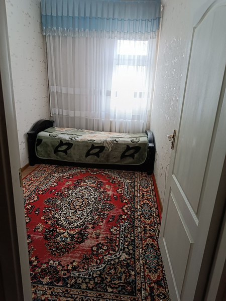 YUNUSOBODA SOTILADI 3 xonali kvartira