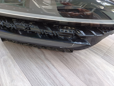 BYD Чемпион фара унг томони