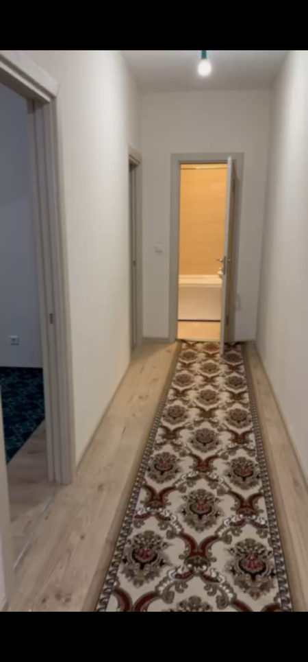Olmazor  kvartiraga qizlar qoʻyamiz