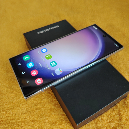 Samsung S23Ultra 5G sotiladi